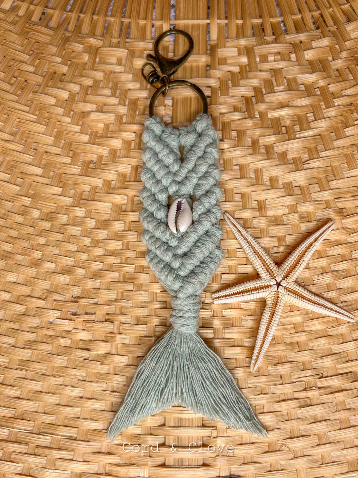 Mermaid Macrame Keychain – Cord & Clove