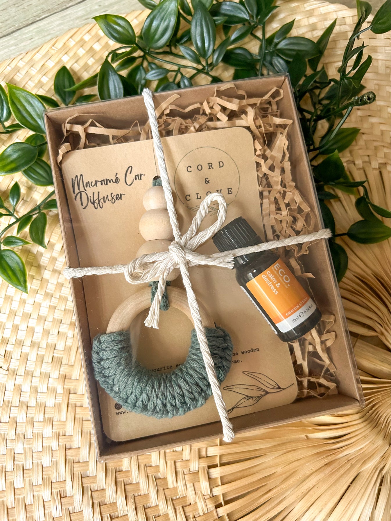 Essential Oil Diffuser Gift Set - Calm & Destress – Cord & Clove