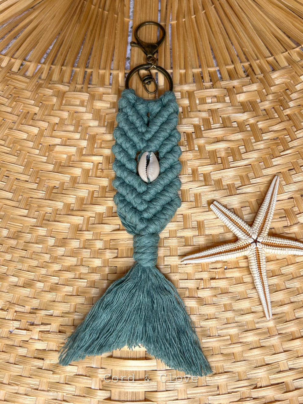 Mermaid Macrame Keychain – Cord & Clove